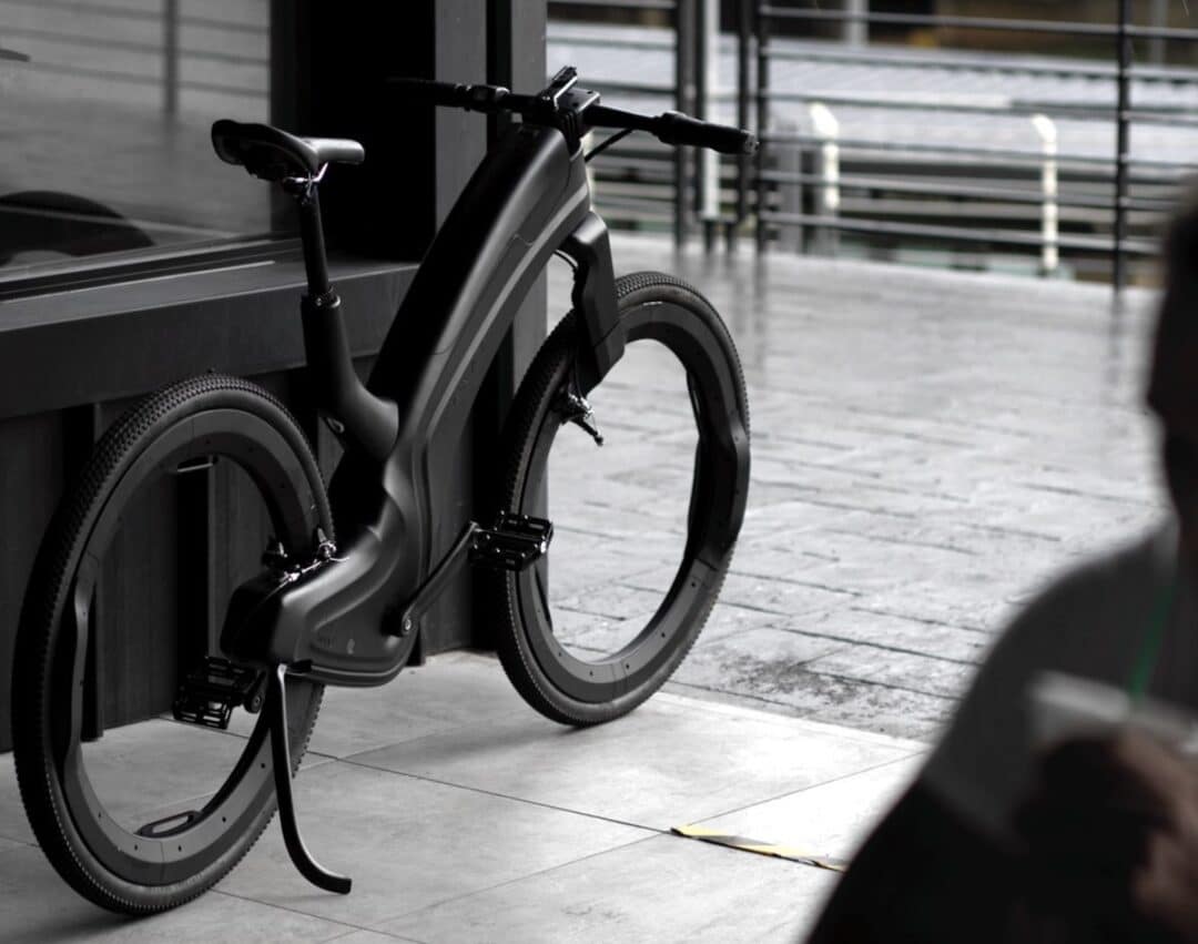 Reevo vélo électrique futuriste haut de gamme de chez Beno